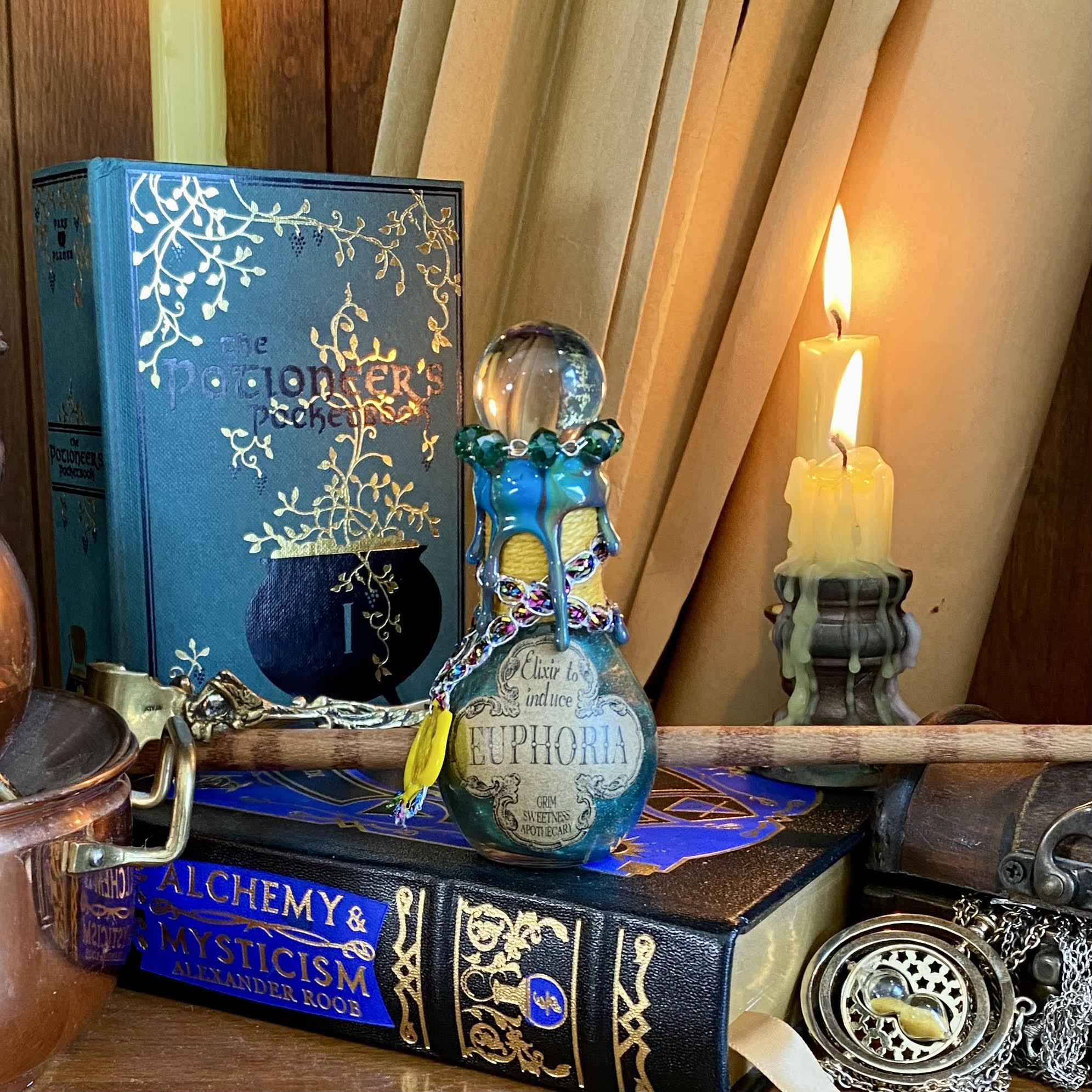 Elixir to Induce Euphoria, A Color Changing Potion Bottle Prop – Grim ...