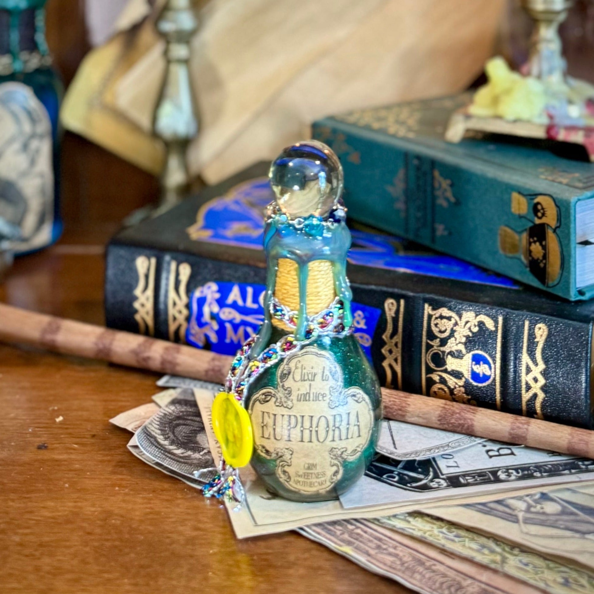 Elixir to Induce Euphoria, A Color Changing Potion Bottle Prop – Grim ...