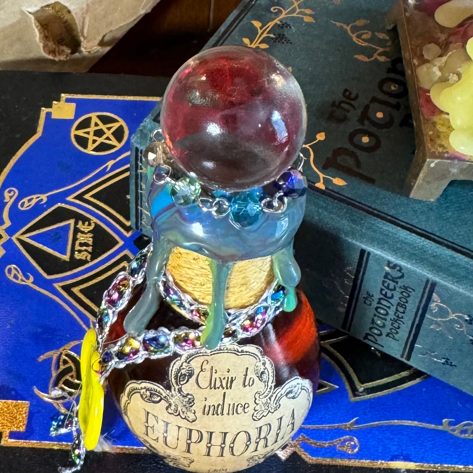 Elixir to Induce Euphoria, A Color Changing Potion Bottle Prop – Grim ...