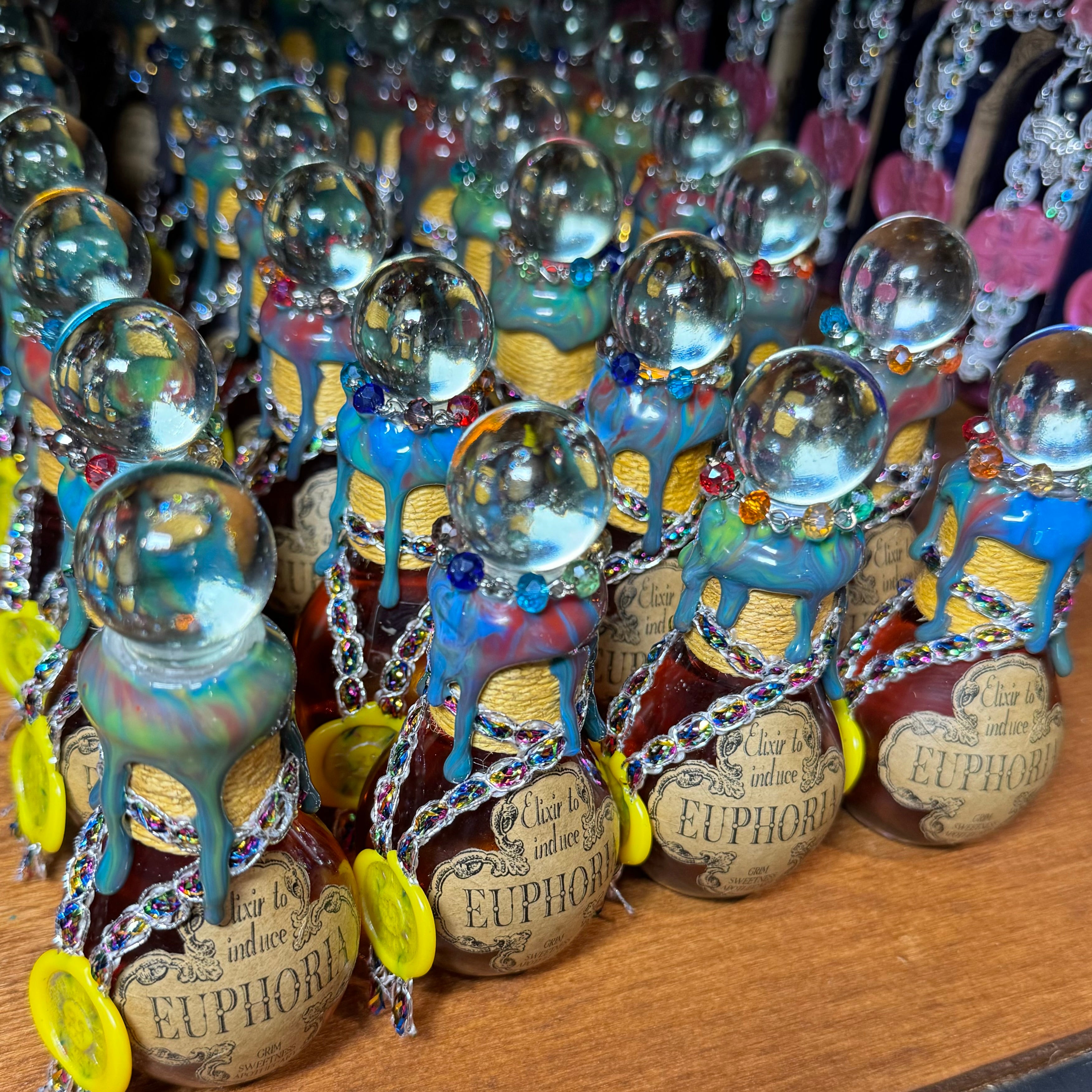 Elixir to Induce Euphoria, A Color Changing Potion Bottle Prop – Grim ...