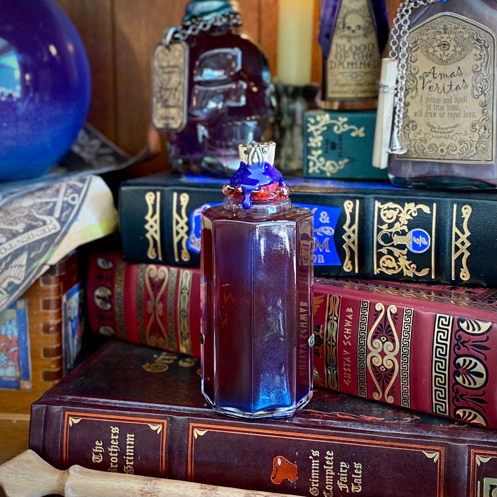 Essence of Belladonna, Deadly Nightshade, Color Change Potion Bottle ...