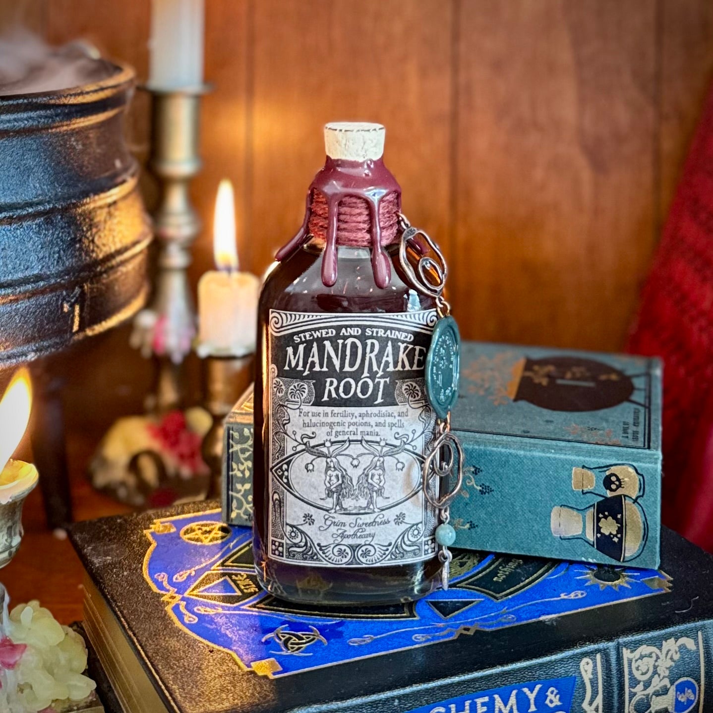 Stewed Mandrake Root, A Color Changing Potion Bottle Prop – Grim ...