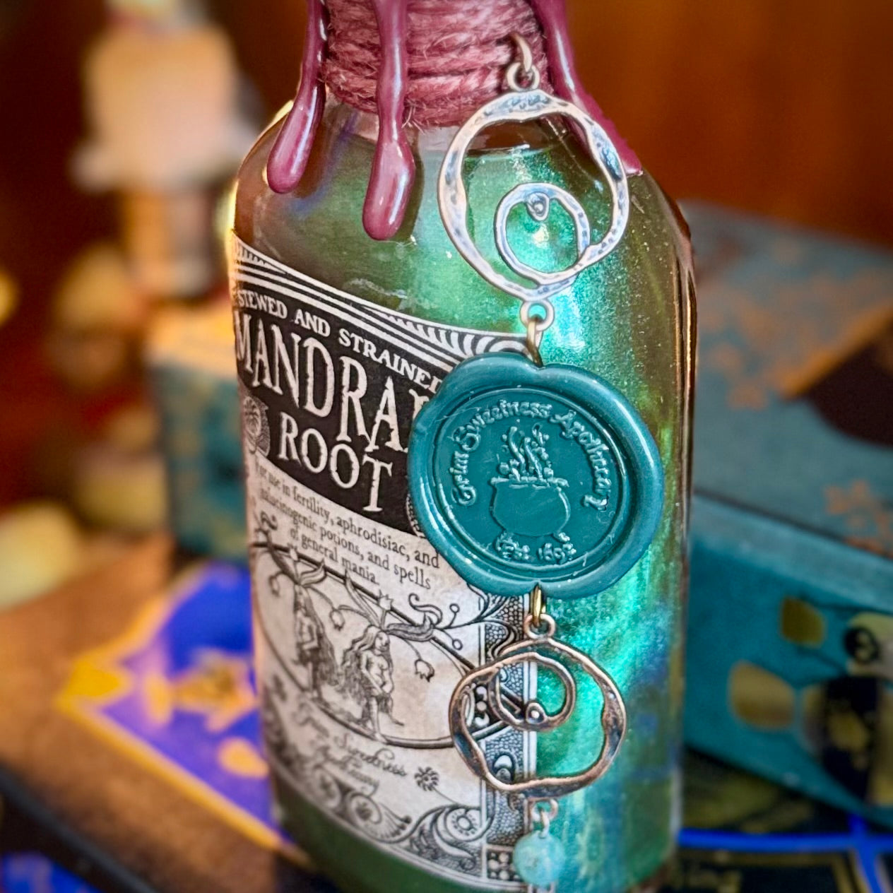 Stewed Mandrake Root, A Color Changing Potion Bottle Prop – Grim ...
