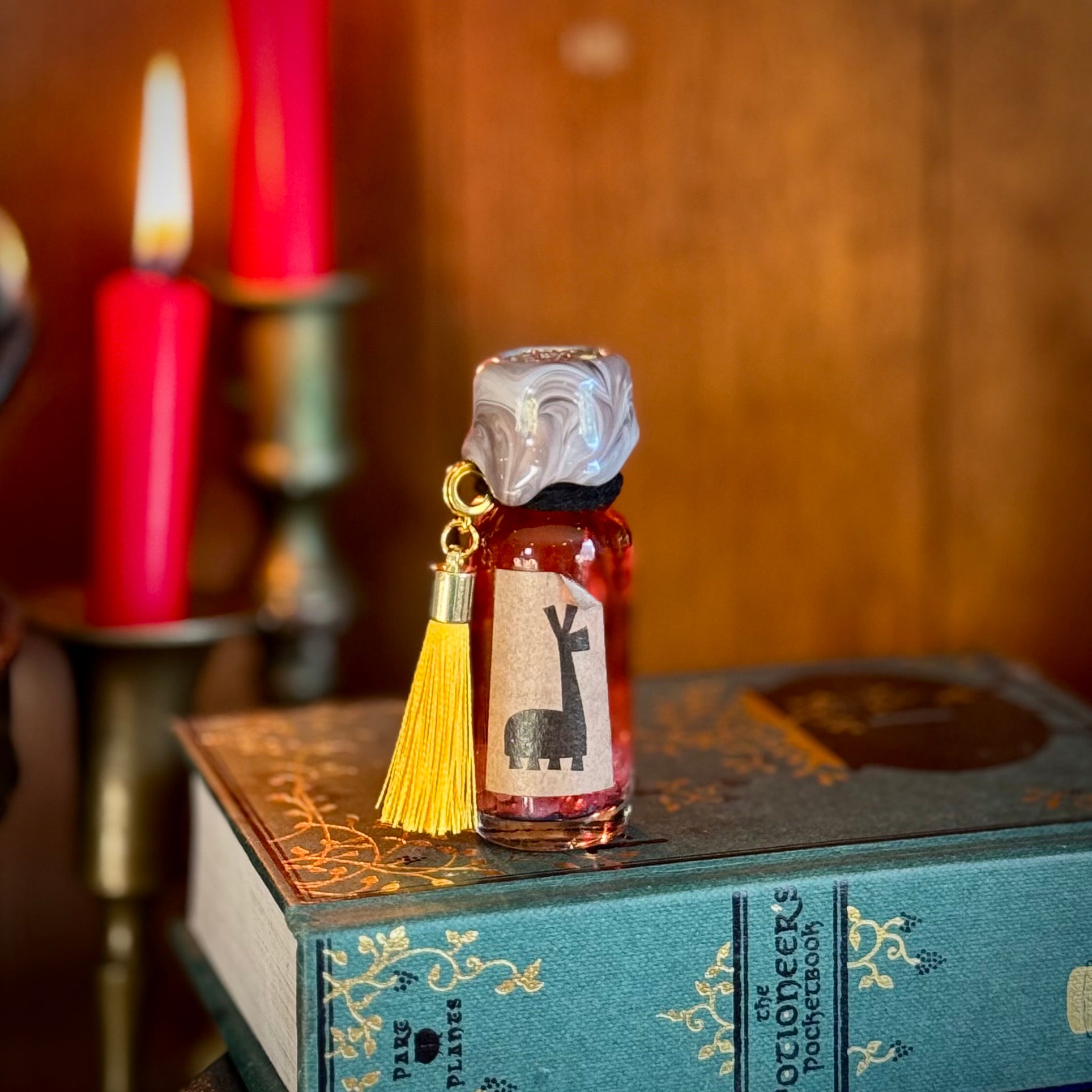 Extract of Llama, A Mini Potion Bottle Fidget – Grim Sweetness Apothecary